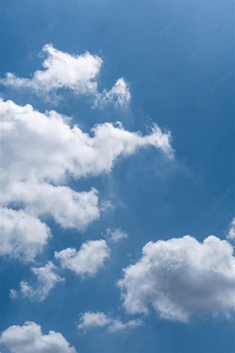 하늘 흰 구름 구름 배경 하늘 파란 하늘 구름 배경 일러스트 및 사진 무료 다운로드 Pngtree