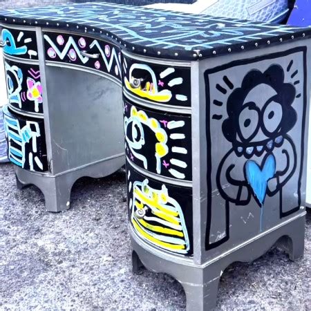 Artist Spotlight The Joyful Street Art Of Kate Micucci Stephen
