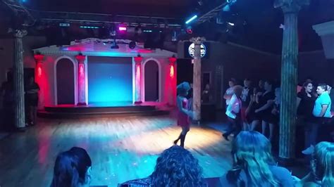 Usher Good Kisser Dance Nude Youtube Video