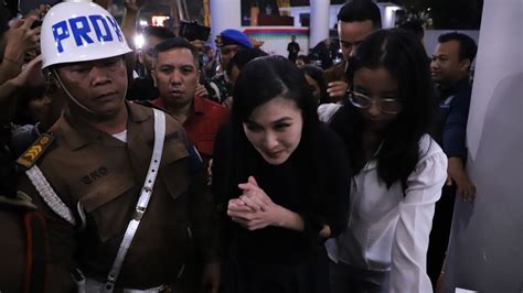 Heboh Sandra Dewi Terjerat Skandal Korupsi Timah 271 Triliun Benarkah