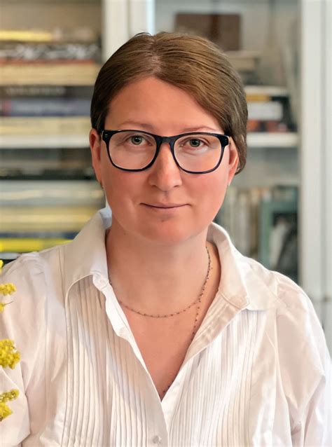 Inna Baranova Professional Women