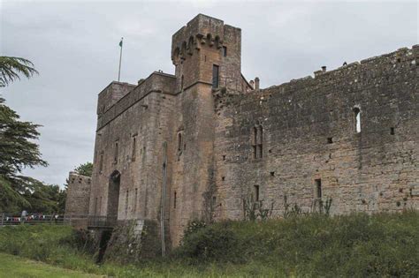 Caldicot Castle The Castle Guide