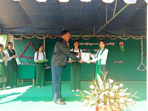 ကွန်ဟိန်းမြို့၊ အမှတ် ၁ အခြေခံပညာအလယ်တန်းကျောင်းခွဲတွင် ပညာရေးစုံညီပ