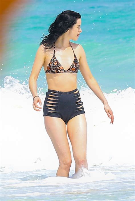 Krysten Ritter In Bikini At A Beach In Cancun 03 19 2016 Hawtcelebs
