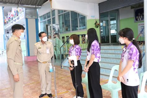 บรรยากาศการรับสมัครนักเรียน โรงเรียนอนุบาลชัยนาท Facebook