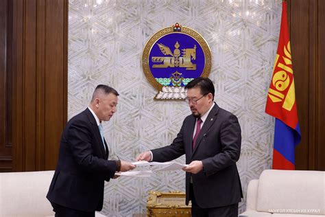 УИХ ын гишүүн Ш Адьшаа хоёр хуулийн төсөл өргөн мэдүүлэв