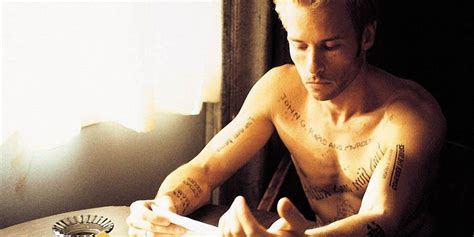Memento 9 Behind The Scenes Facts About The Christopher Nolan Movie