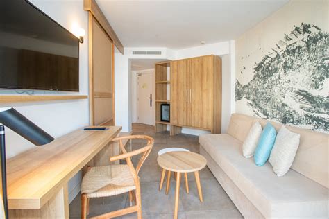 Sofia Alcudia Beach Alcudia Hotels Jet2holidays