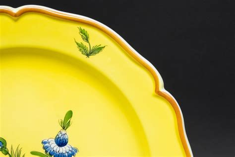 ティファニー エステセラミカ マルセイユ 31cmプレートを買い取りましたブランド食器買取のセレクターズ