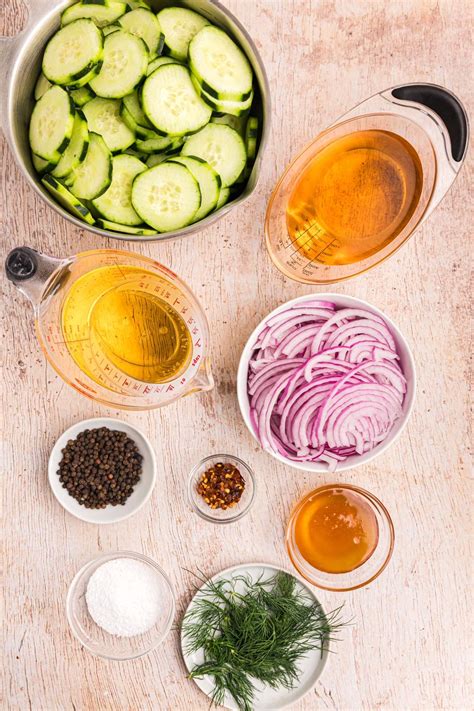 Spicy Dill Pickles Xoxobella