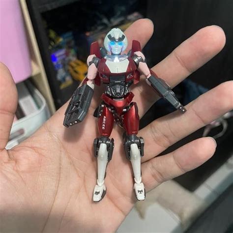 Jual Blokees Transformers Classic Class Arcee Jakarta Timur Chiby Choice Tokopedia