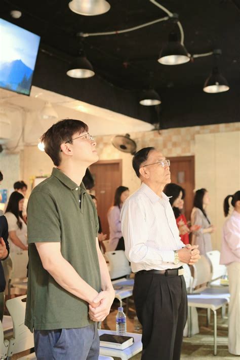 ทูตของพระคริสต์ โอซาน Added A New ทูตของพระคริสต์ โอซาน