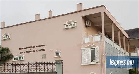 Après Une Condamnation Pour Négligence Médicale Le Dr Boodoo Pourra