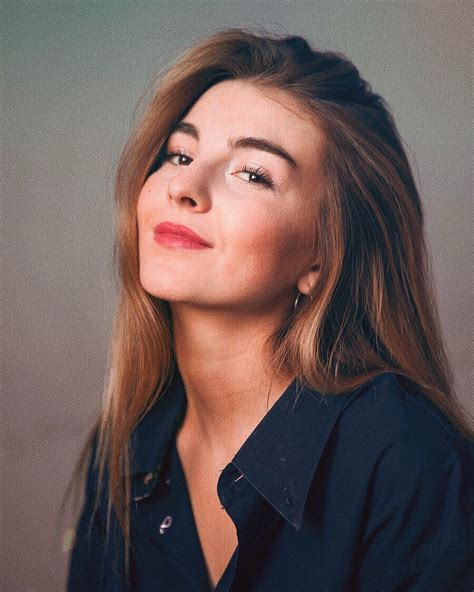 Española Alex Béjar Nos Cuenta Sobre Su Primera Película Su Amistad