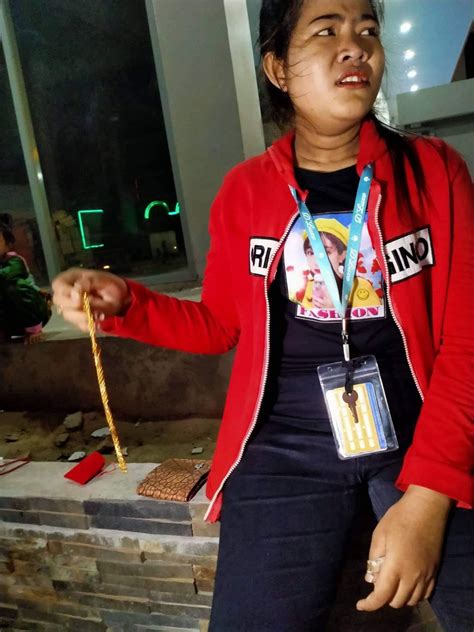 នារីម្នាក់ត្រូវជនសង្ស័យពីរនាក់ល្បួងដោះយកសម្ភារៈមានតំលៃបានសម្រេចគិតជាប្រាក់អស់ប្រហែល៥០០ដុល្លារនៅខ