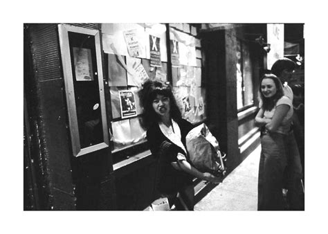 Chickfactor Interview With The Excellent Punk Rock Photographer Theresa
