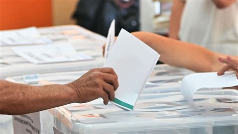 Комуникационни проблеми в секции в Трънско Избори Новини Бг