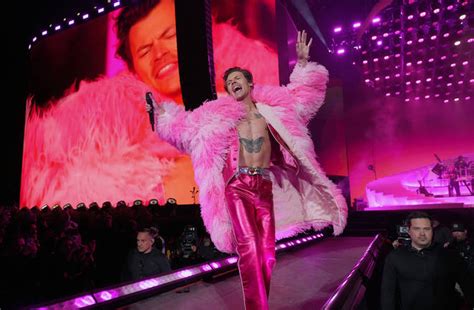 Harry Styles On The Meaning Behind ‘matilda Lyrics Capital