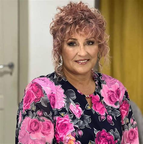 💆‍♀️ Лечебен масаж на гръб ПОДАРЪК Терапия по избор 🎁 За тялото което търси облекчение Болки