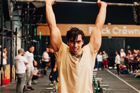 Thruster Crossfit Comment Maîtriser Ce Mouvement