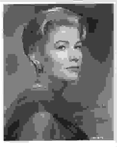 Nancy Olsen 8 X 10 Signed Photograph Wcoa Auction