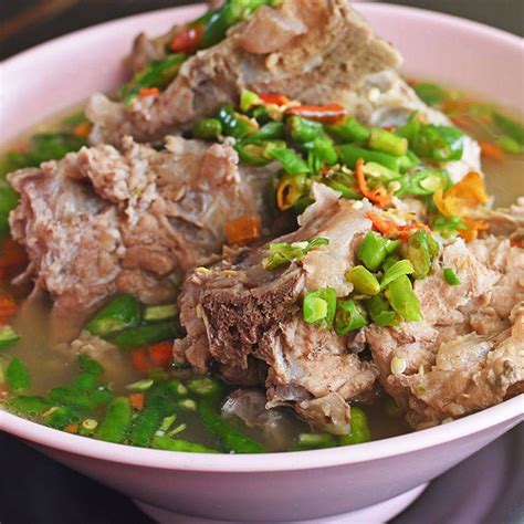 ร้าน บะหมี่ชามยักษ์ โหน่งหน้าป้าย รีวิวร้านอาหาร