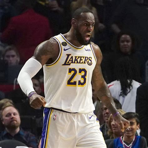The Best Lakers Players To Wear Every Number No 22 To No 33 The