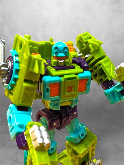 Transformers Legacy Rid Tow Line So This Guy Falls Outside Of My Line In The Sand Rules But I