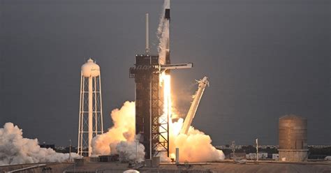 튀르키예 첫 우주인 등 4명 탑승한 민간우주선 Iss 향해 발사