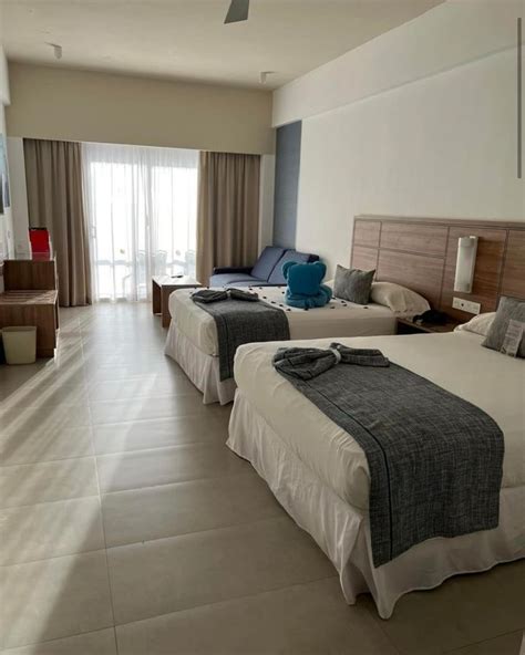 Welcome To The Riu Emerald Bay Mazatlan