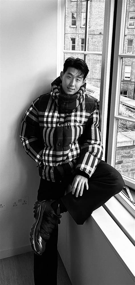 Lockscreens Son Heung Min Jogadores De Futebol Futebol Esportes