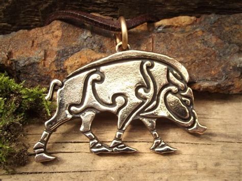 Anhänger Keltischer Eber Authentischer Bronzeguss