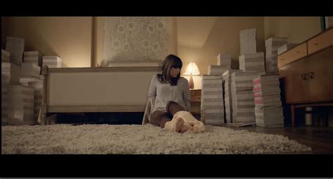 Naked Daisy Lowe In Confine