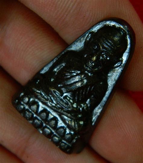 หลวงปู่ทวด ปี 2524 พิมพ์หน้ากรรมการ พระเมืองเหนือ บริษัท พระเมืองเหนือ จำกัด