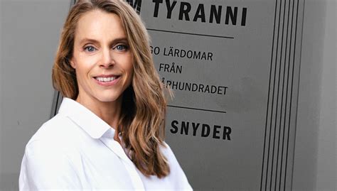 Jenny Åkervall Lyd Inte I Förväg Aktuellt I Politiken