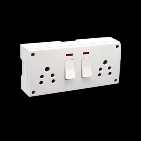 8 In 1 Switch Socket With Indicator At 17700 Inr In Indore Payal