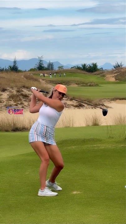 Amazing Golf Swing You Need To See Golf Girl Awesome Swing Golf