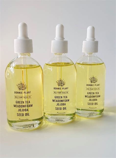 보니플랜트 Bonnie Plant30off 민감성피부와 복합성피부 모두가 안심하고 사용가능한 식물성 화장품 보니플랜트😌 ️민감성 피부를 위한 3無첨가