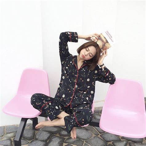 Babe Official เสื้อเชิ้ตสีพื้นคอจีน ผ้าทิ้งตัวใส่สบาย ขนาด อก 40 ยาว 25 สี ขาว ดำ หมด