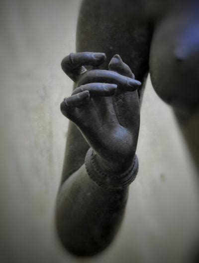 Parvati´s Hand Chola Art From Tamil Nadu Tumbex