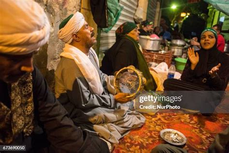 Al Sayeda Zainab Mosque Photos And Premium High Res Pictures Getty Images
