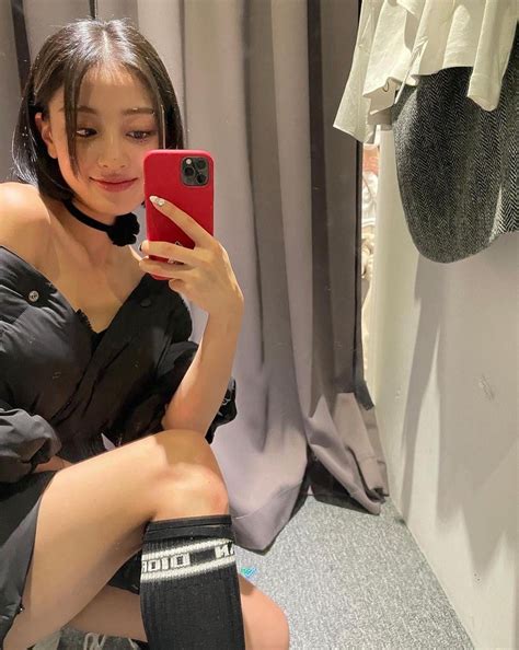 Shes So Sexy 🥵 Rtwicefap Shes So Sexy 🥵 Rtwicefap