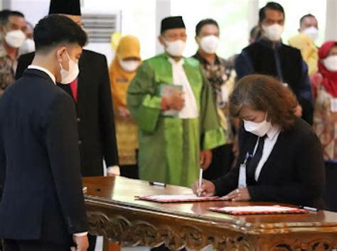 Lantik Eselon Baru Gibran Jangan Copy Paste Program