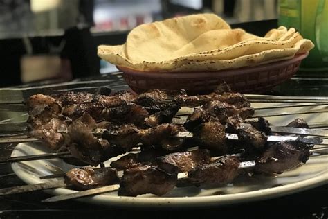 جگرکی در ونکوور آدرس و تلفن Ganjineh