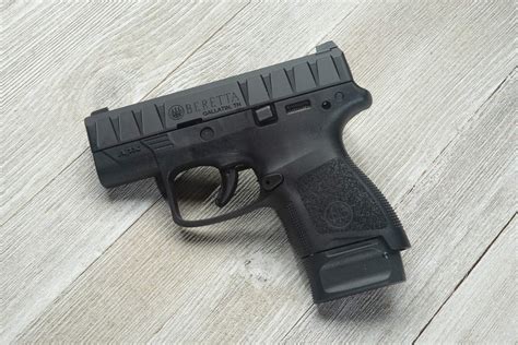 Beretta Apx Carry Review Ammoman School Of Guns Blog