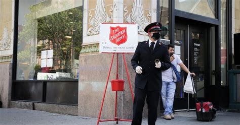 Madison Rubert On Linkedin Givingtuesday Raises 31 Billion Despite