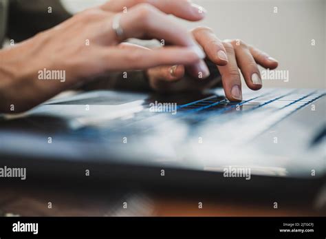 Typing Fast Hi Res Stock Photography And Images Alamy