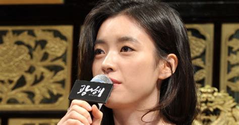 한효주 단아한 자태로 인사[포토]