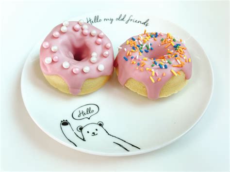 심슨 도넛 만들기 튀기지 않고 오븐에 구워 만든 핑크 도넛이예요