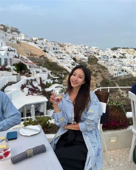 한예슬 9개월 만에 해외서 전한 근황 너무 오랜만이죠